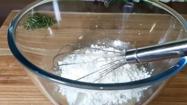 Resep Rempeyek Renyah Tanpa Gagal, Ternyata Santan dan Tepung Maizena ...