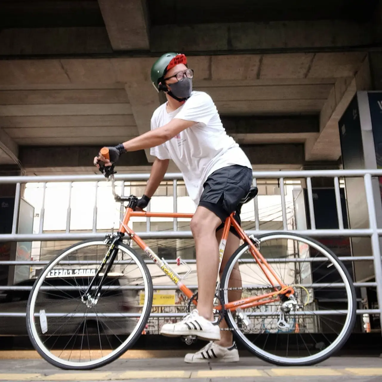 6 Potret Terbaru Putu Sutha, Juara AFI 3 yang Kini Jadi Pegolf - Hot ...