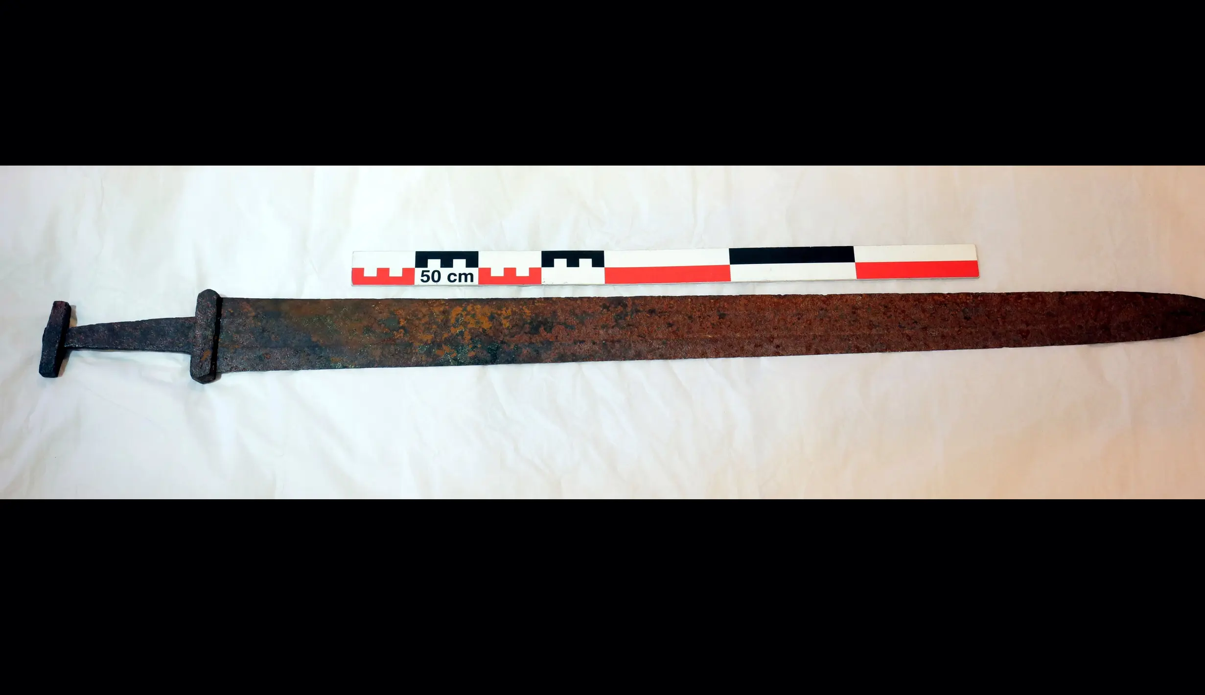 PHOTO: Mengejutkan, Pedang Viking Berusia 100 Abad Ditemukan Terawat ...