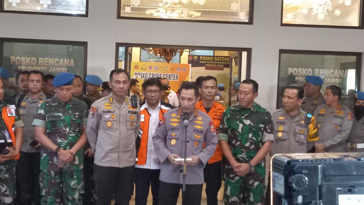 Kapolri Ungkap Penyebab Kecelakaan Helikopter Kapolda Jambi - Regional ...