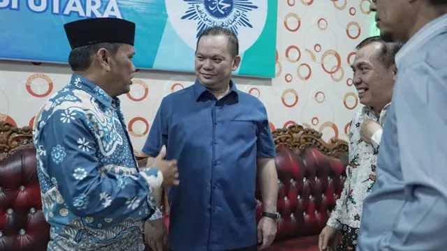 Elly Lasut Dinilai Pemimpin Merakyat yang Dekat dengan Masyarakat ...