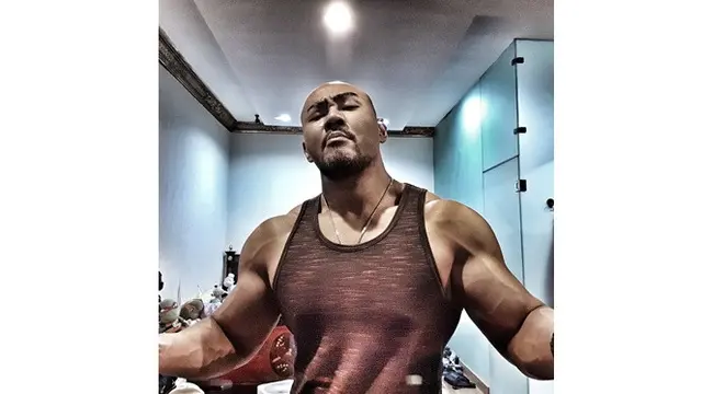 Transformasi Penampilan Deddy Corbuzier, dari Mentalist Hingga ...