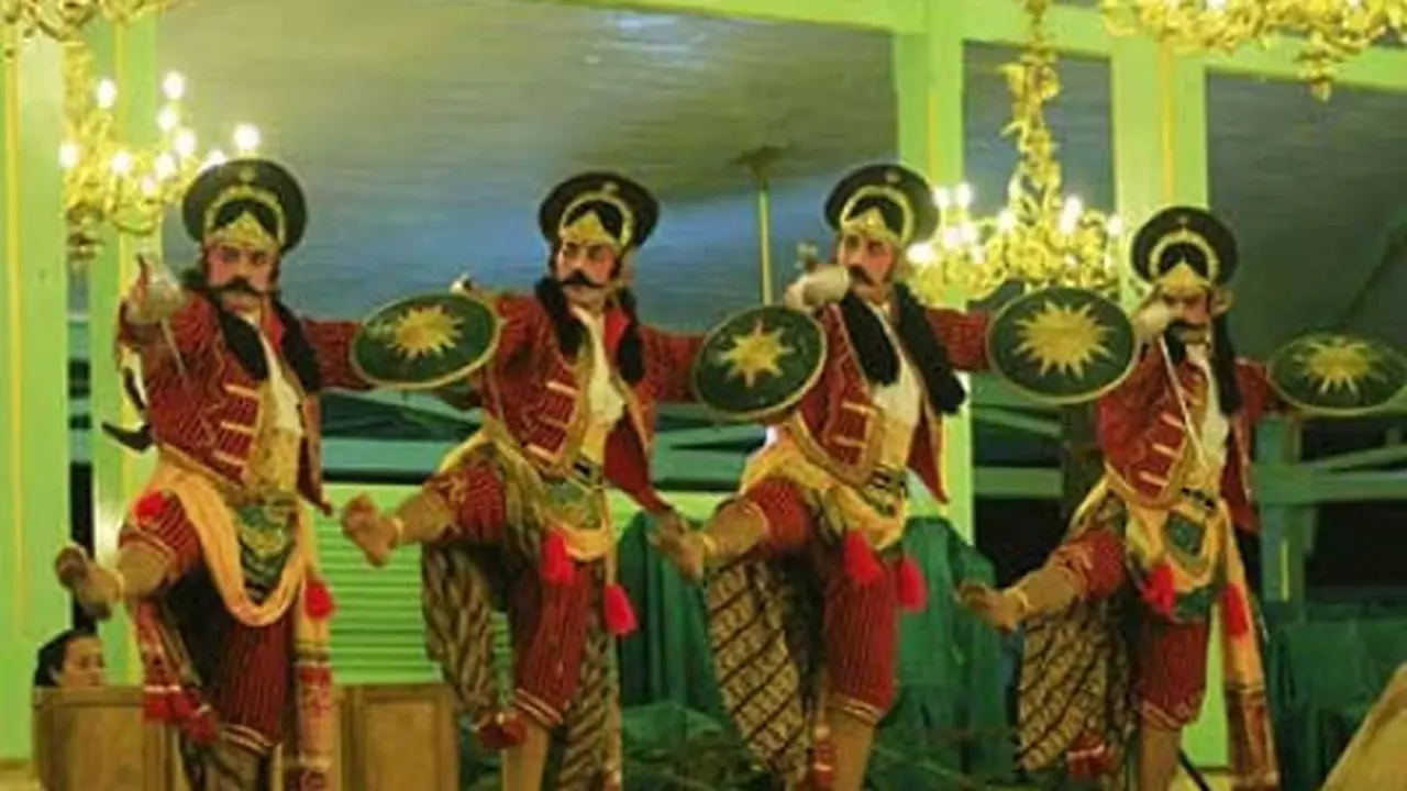 Apa yang Dimaksud dengan Properti Tari? Pahami dari Pengertian dan ...