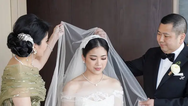 6 Potret Hary Tanoe dan Liliana Tanoe Dampingi Keempat Anak ...