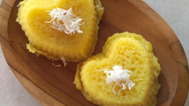 7 Resep Apem Jawa Harum, Empuk dan Lembut di Mulut - Food Fimela.com