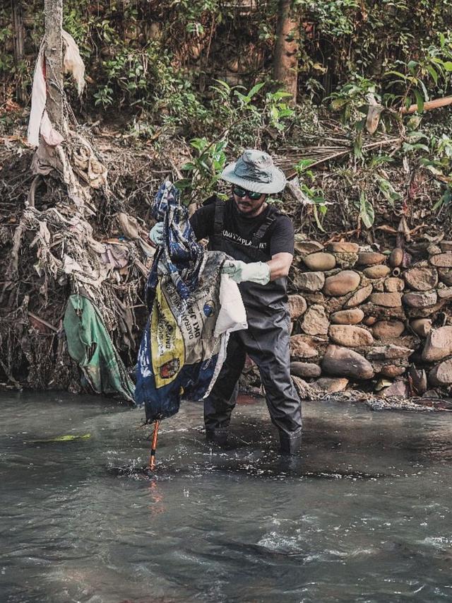 Dulu Langganan FTV, 5 Potret Perjalanan Ramon Y Tungka yang Kini Jadi ...