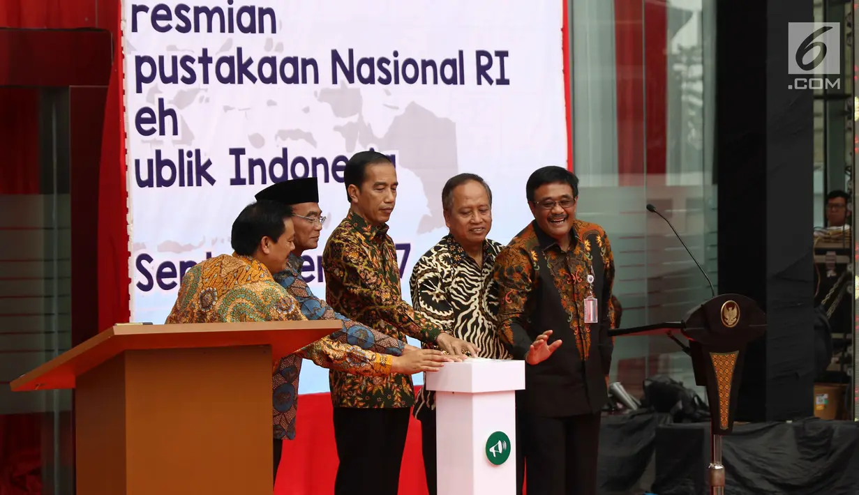 PHOTO: Jokowi Resmikan Perpustakaan Tertinggi di Dunia - Foto Liputan6.com