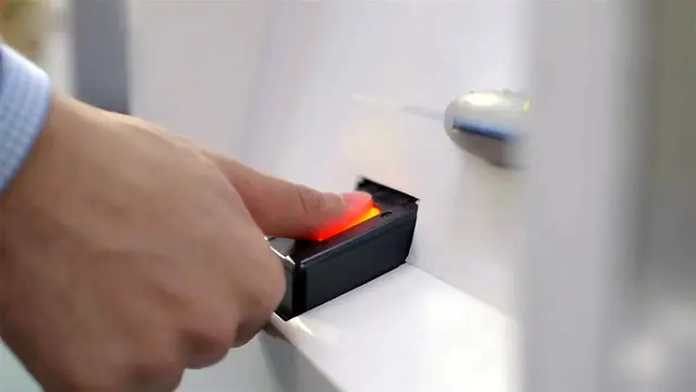 PT INTI Genjot Penjualan E-KTP Reader untuk Perbankan - Regional ...