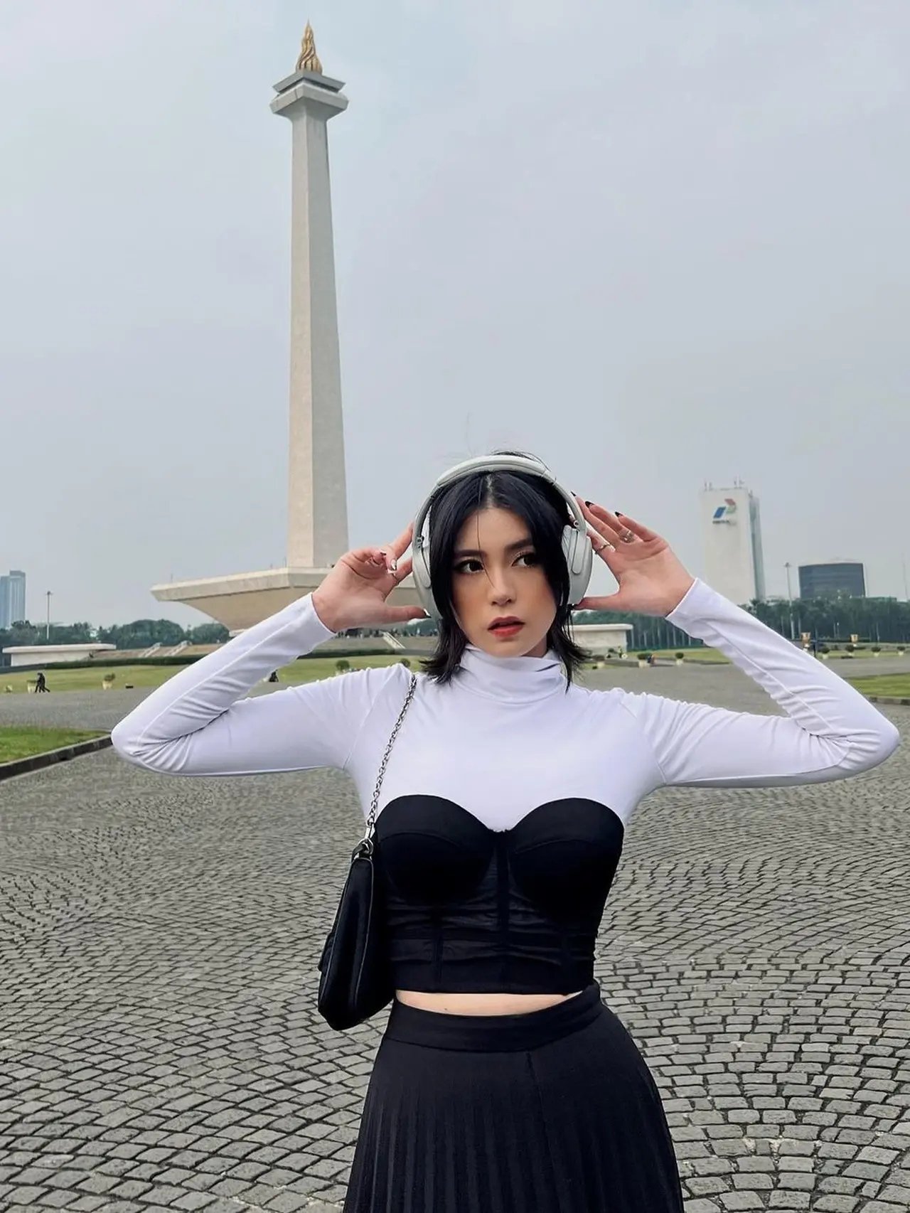 8 Potret Tamara Dai, Wakil Indonesia di Paris Fashion Week 2023 Bersama ...