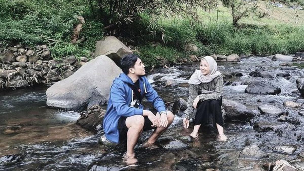 10 Kenangan Manis Desta Saat Bersama Natasha Rizky Bikin Netizen Baper ...