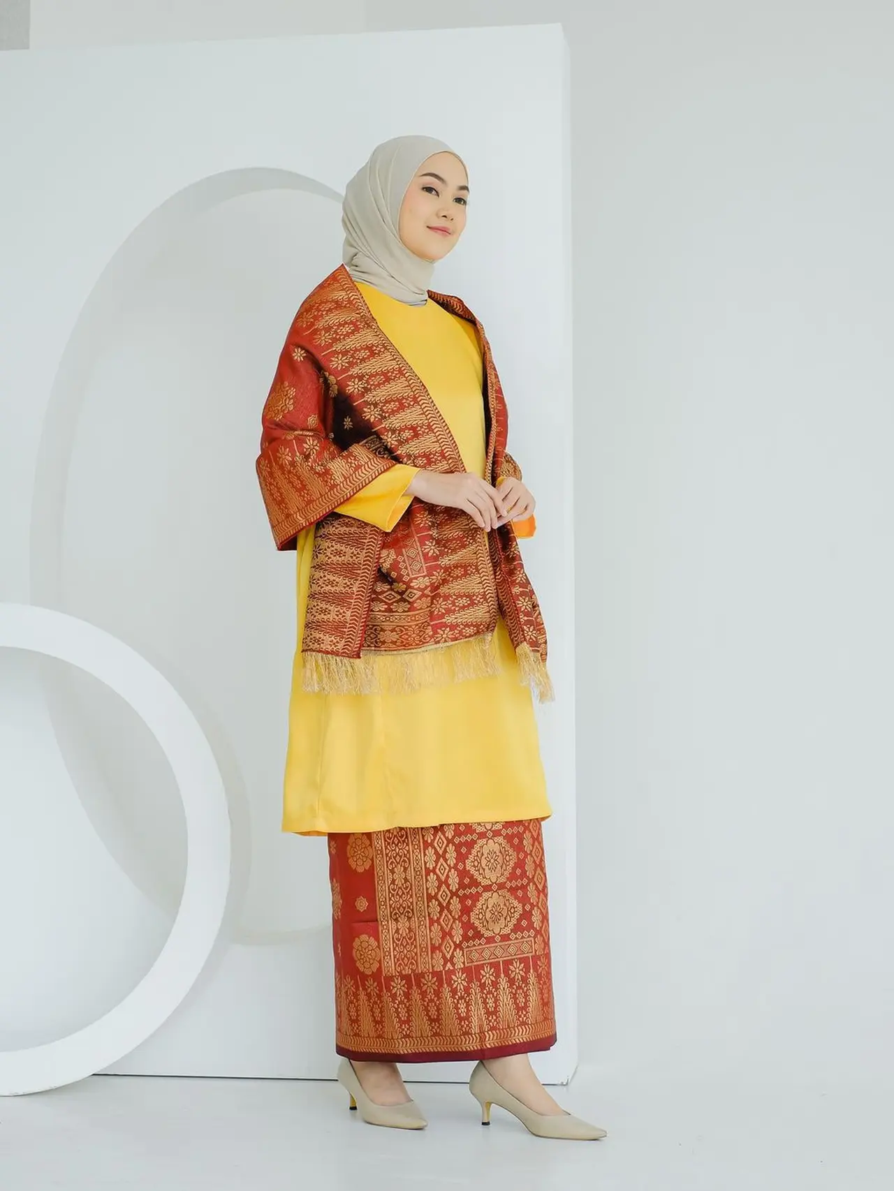 Pengertian Baju Kurung Basiba serta Makna Mendalam di Balik ...