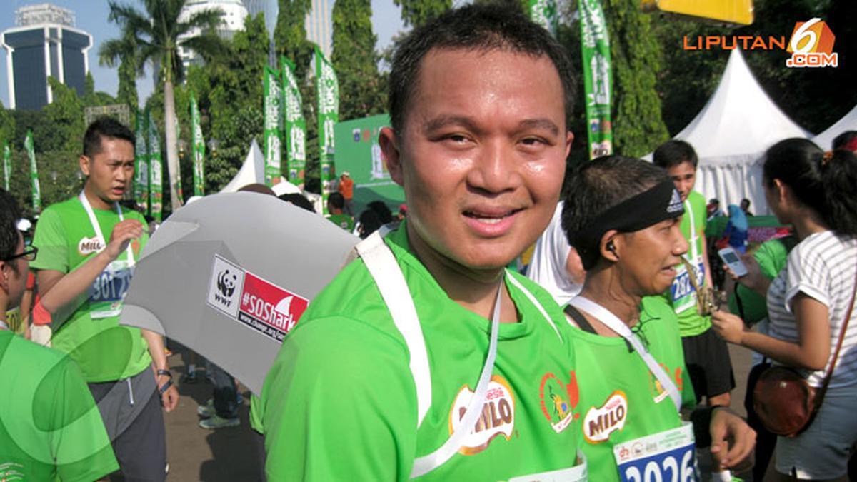 Subhan Aksa Pakai Sirip Hiu di Jakarta 10 K - Bola Liputan6.com