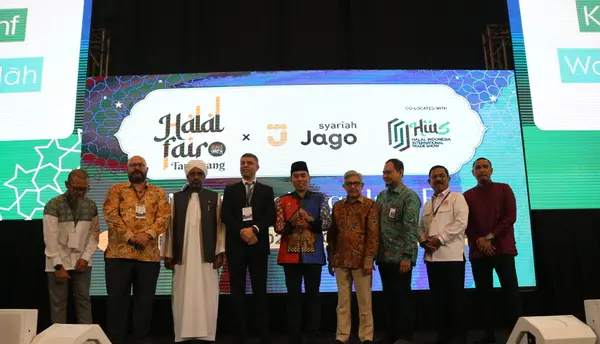 Rudolf Pardede Mantan Gubernur Sumut Meninggal Dunia - Regional ...