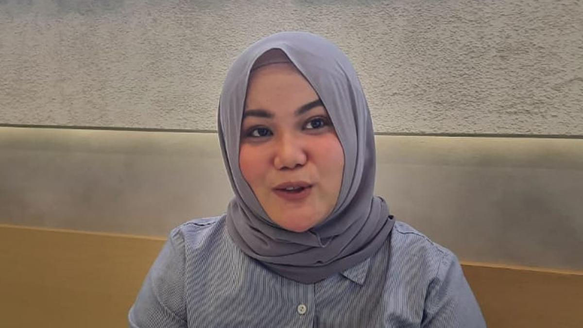 Sherly Lenden Buka Cabang Kedua Master Jus di Kelapa Gading, Diburu ...