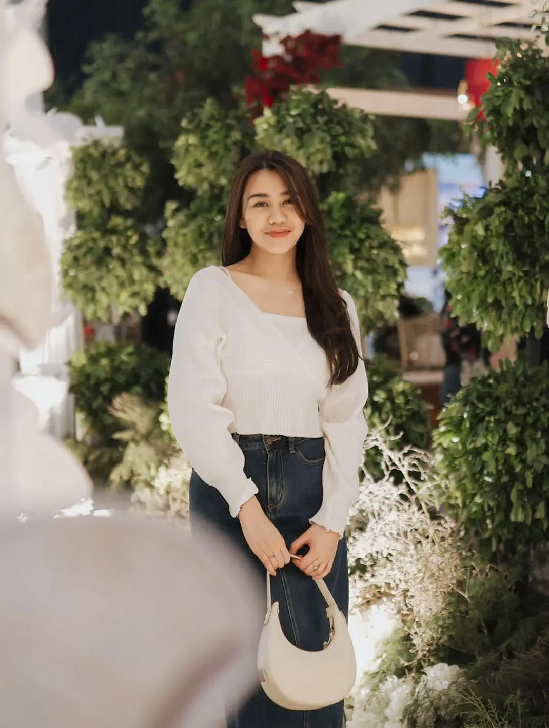 8 Potret OOTD Aaliyah Massaid yang Dipuji Sederhana, tapi Punya Vibes ...