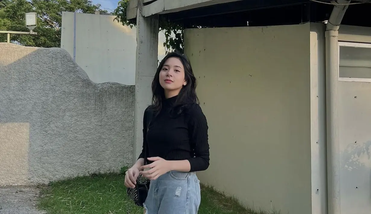 Pamer Gaya Bondol, Zee JKT48 Potong Rambut Super Pendek demi Peran Utama di Film Terbaru - Photo ...