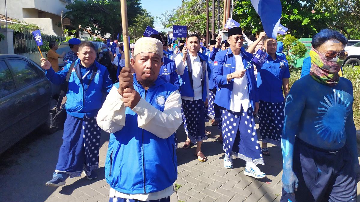Crazy Rich Surabaya Tom Liwafa hingga Kakak Pasha Ungu Jadi Caleg ...