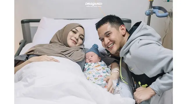 30 Ucapan Syukur Kelahiran Anak Islam, Penuh Doa dan Harapan - Hot ...