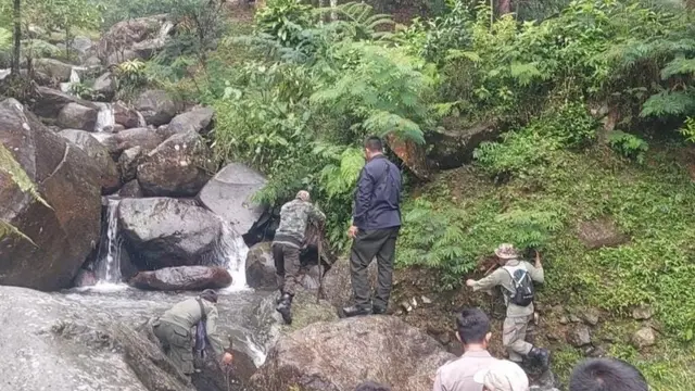 1 Pelajar Depok Terseret Air Bah di Curug Kembar Puncak Bogor Belum ...