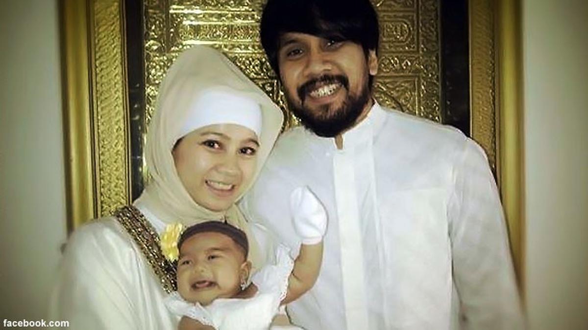 Putri Fajar 'Alexa' Dimakamkan di San Diego Hills - ShowBiz Liputan6.com