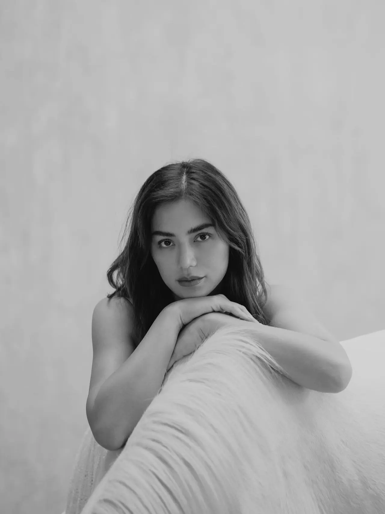 Jessica Iskandar Unggah Foto Dikepang Dua, Disebut Bak ABG ...