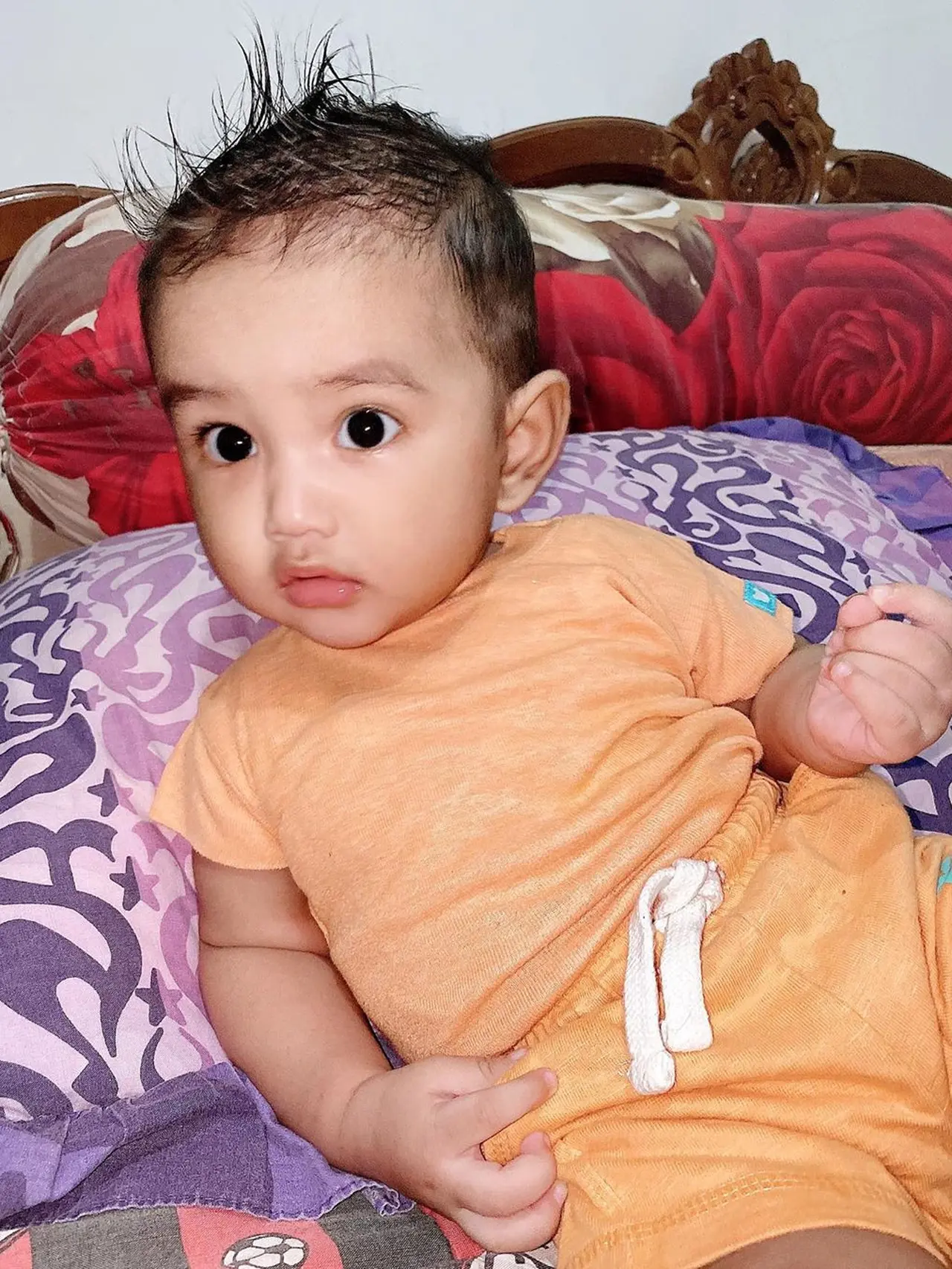 Semakin Menggemaskan, Ini 6 Potret Abqari Al Tariq Zia Anak Raya Kitty ...