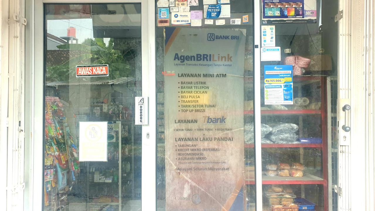Niat Mulia Suhardi, Jadi Agen BRILink untuk Mudahkan Transaksi Masyarakat