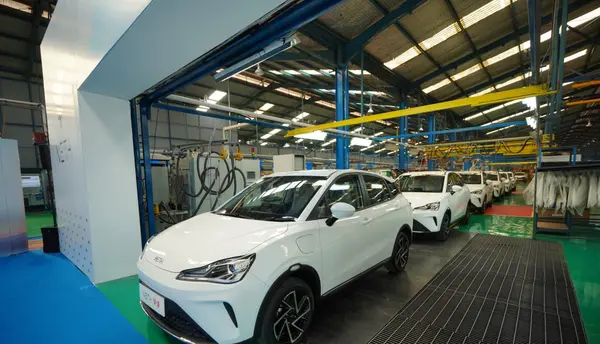 Hanya Bermodalkan Merek, Aletra Berani Klaim Jadi Mobil Asli Indonesia ...