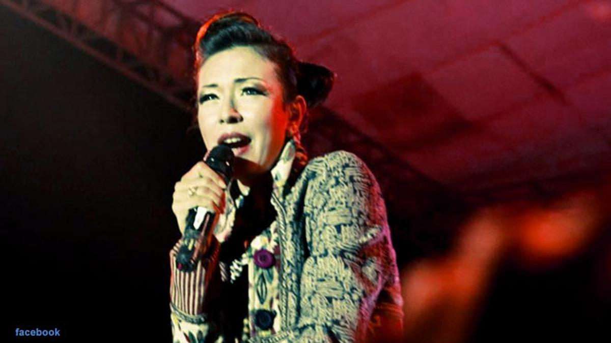 Duet Syaharani dan Rudi `Emerald` Goyang Jimba Jazz 2013