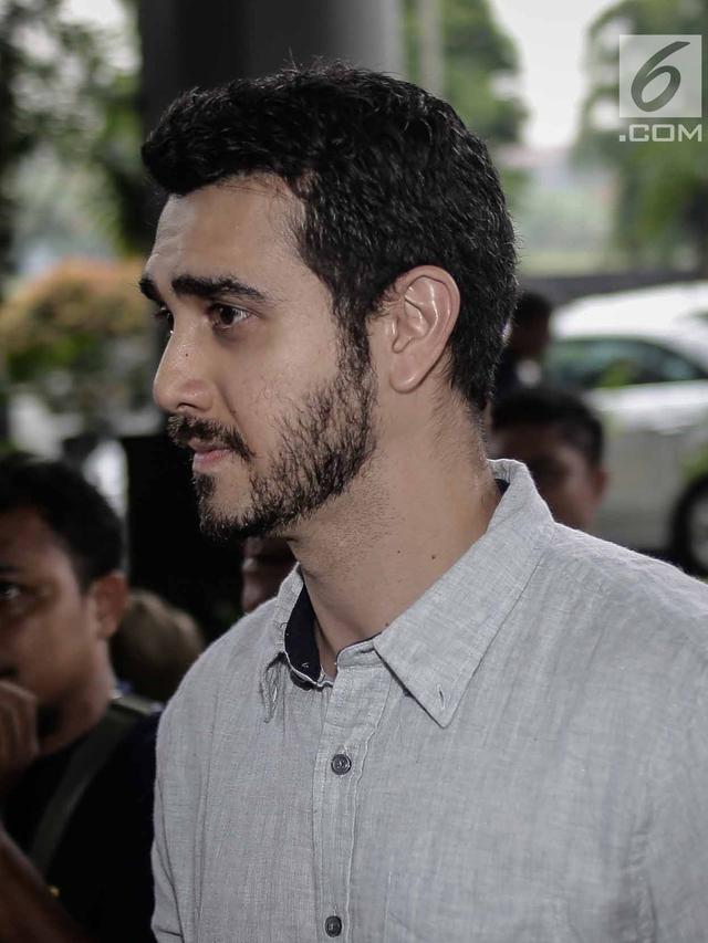 Menanti Sidang, Fachri Albar Akan Kembali Direhabilitasi - ShowBiz ...