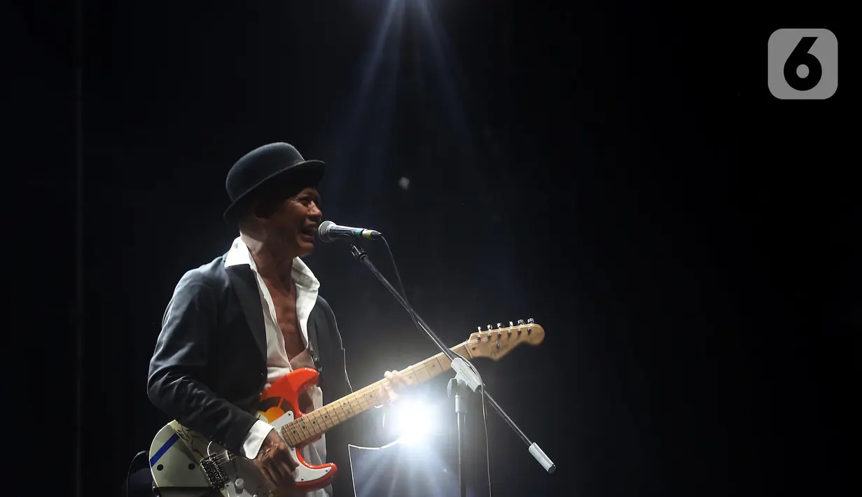 Aksi Panggung Toni Q Ajak Penonton Bernyanyi dan Bergoyang Reggae di ...