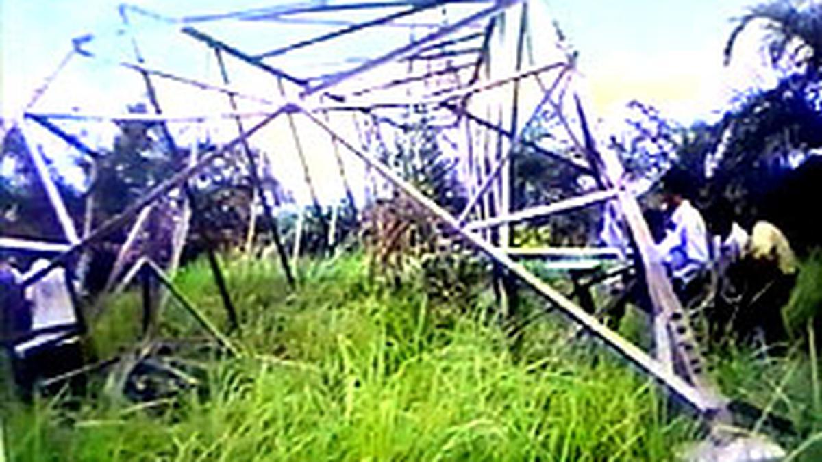 PLN Menyiapkan PLTD Apung di Aceh