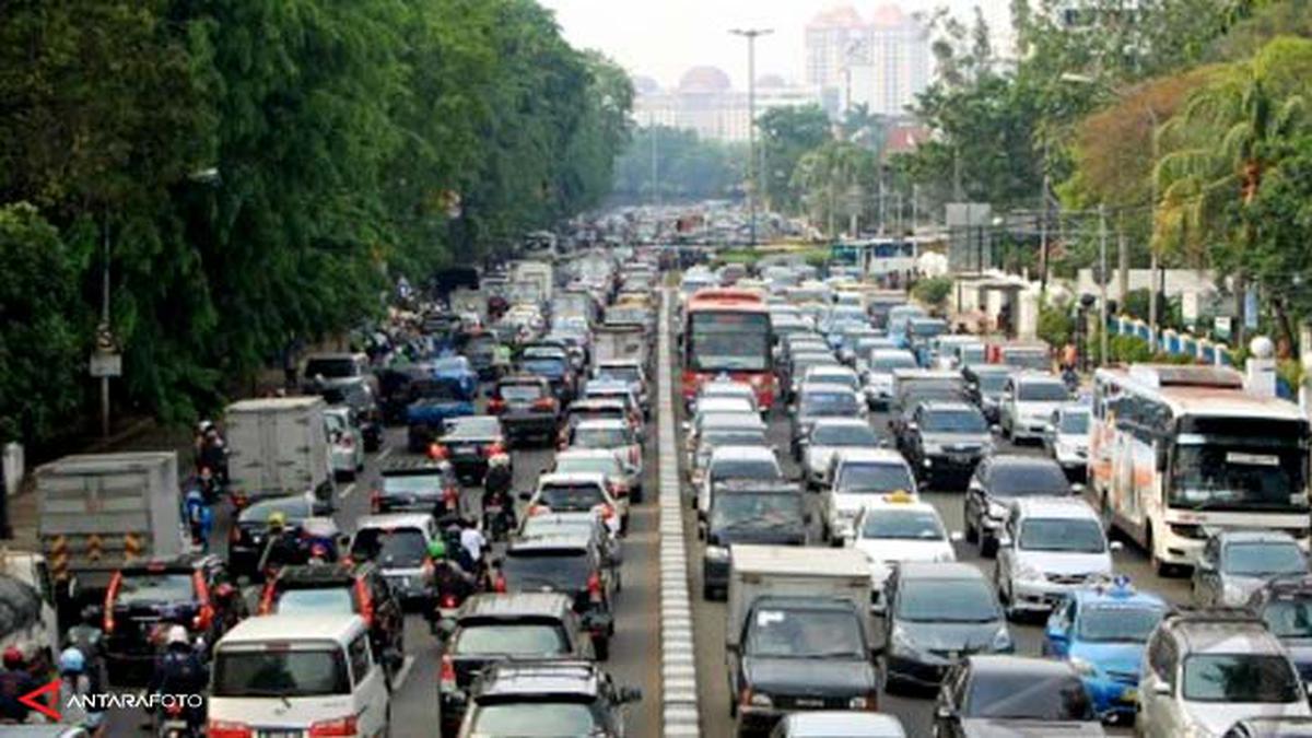 Jalan Medan Merdeka Diusulkan Jadi Jl Soekarno dan Jl Soeharto - News ...