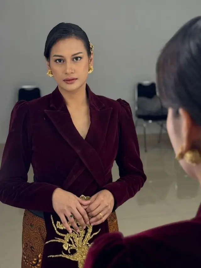 Sinopsis Film Angkara Murka, Dibintangi Raihaanun - Regional Liputan6.com