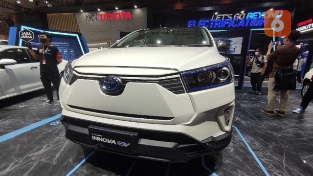 Melihat Lebih Dekat Toyota Kijang Innova BEV