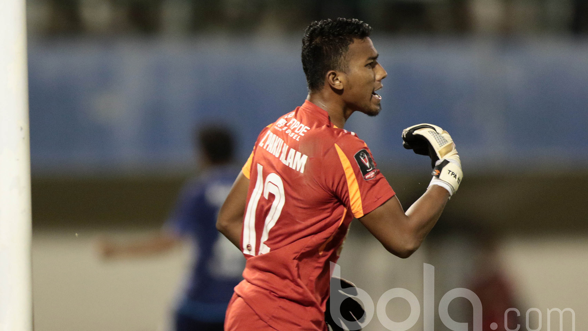 Hendro Kartiko Ungkap Alasan Merotasi Kiper Sriwijaya FC - Indonesia ...