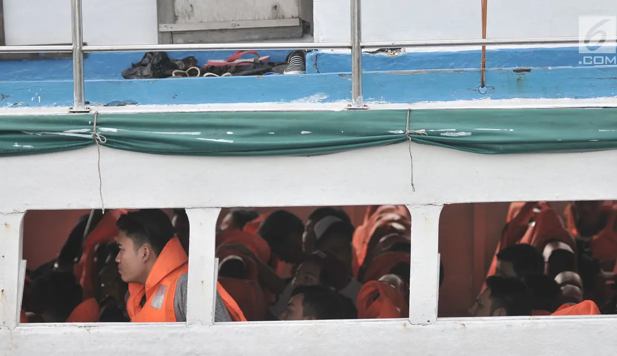 FOTO: Pelabuhan Kali Adem Muara Angke di Libur Akhir Pekan - Foto ...