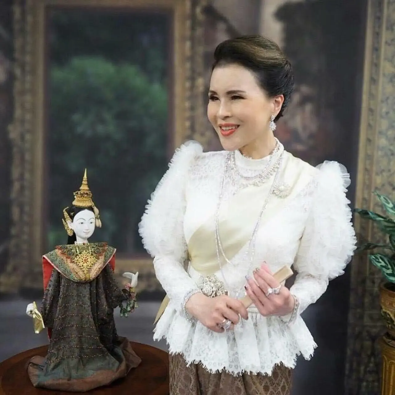 Raja-Ratu hingga Pangeran-Putri, 7 Pasangan Kerajaan Dunia yang Pisah ...