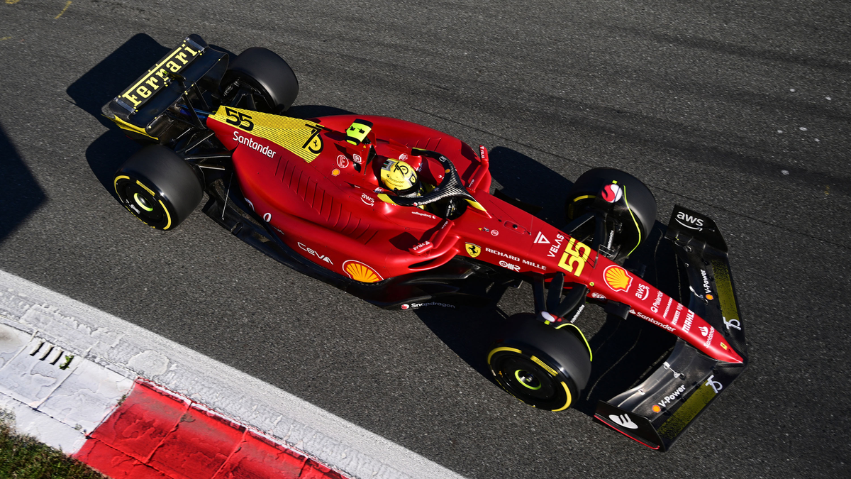 Foto: Kelir Kuning Meriahkan Mobil Ferrari F1-75 di Formula 1 GP Italia ...
