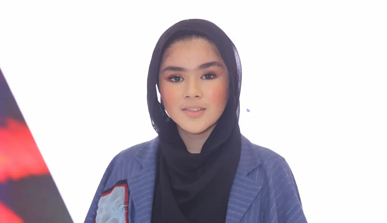 FOTO: Gaya Tomboy Sivia Azizah dengan Hijab dan Sneakers Kesayangannya ...