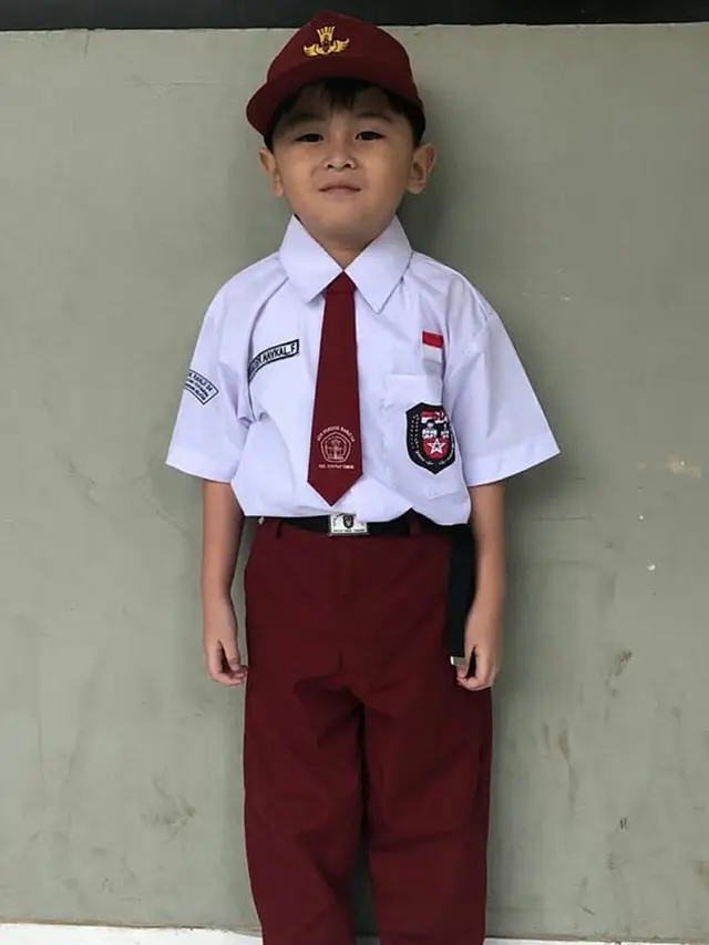 6 Potret Ivander Haykal Firdaus, Anak Daus Mini yang Menggemaskan - Hot Liputan6.com