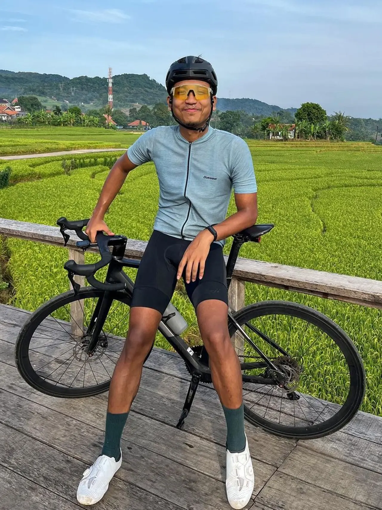 6 Potret Andryan Gama, Suami Nessie Judge yang Seorang Software ...