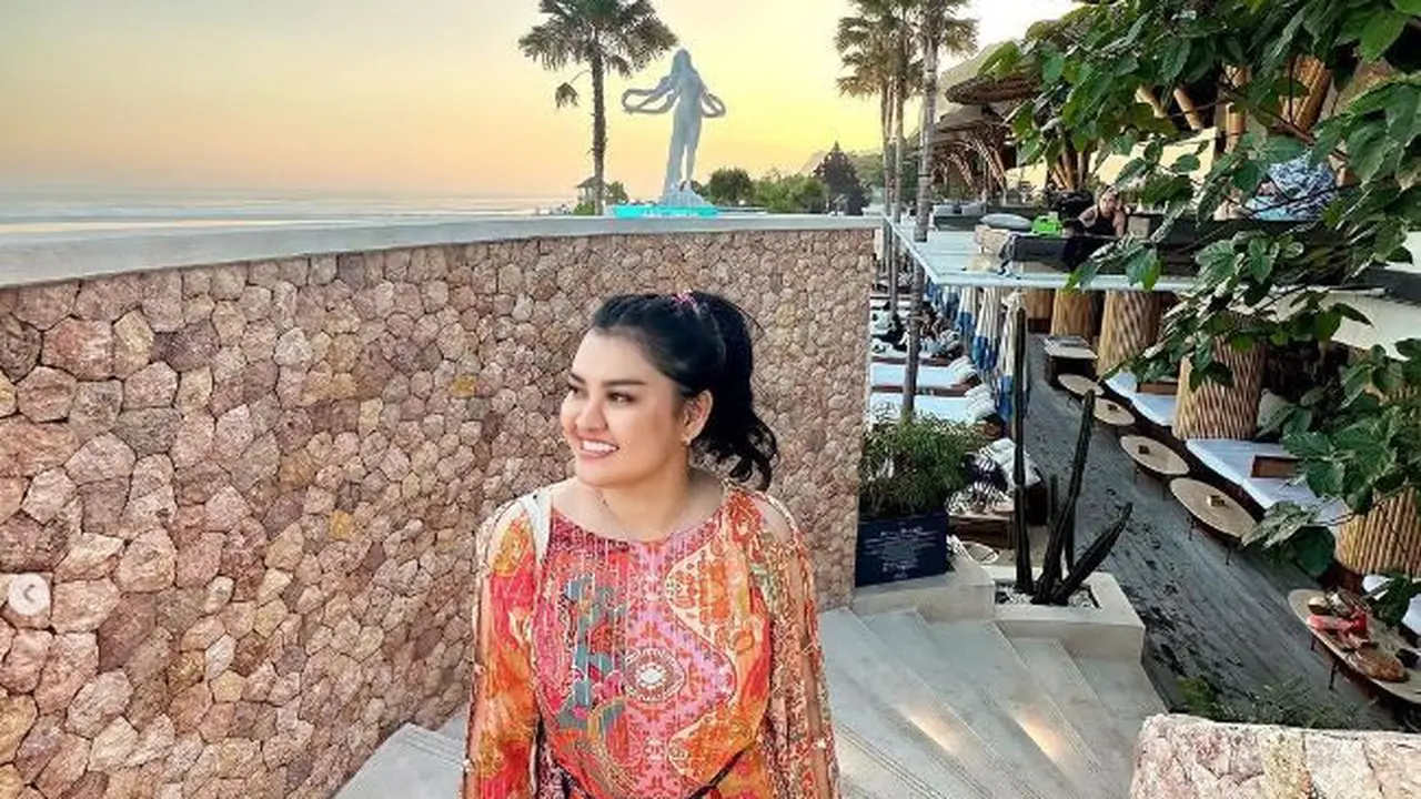 7 Potret Nur Utami, Selebgram Makassar yang Jadi Tersangka Jaringan Narkoba Fredy Pratama ...