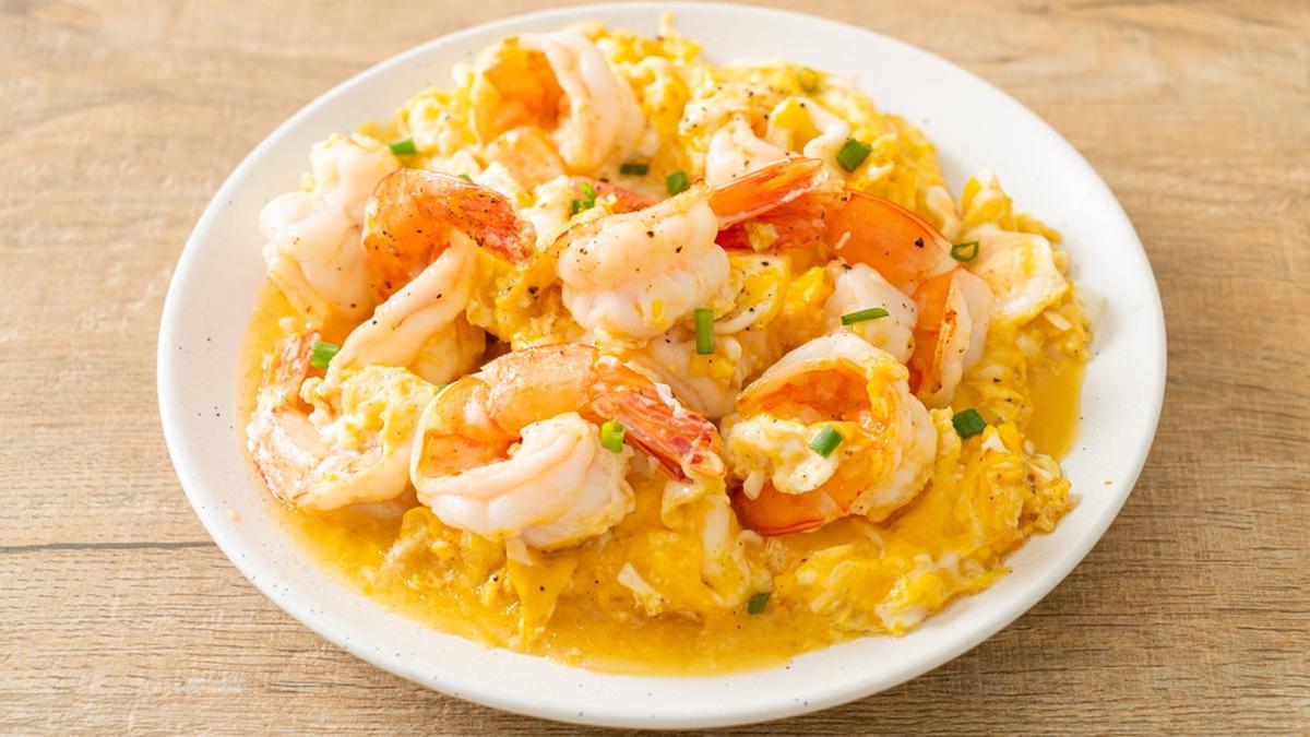 Resep Nasi Udang Siram Telur yang Simple