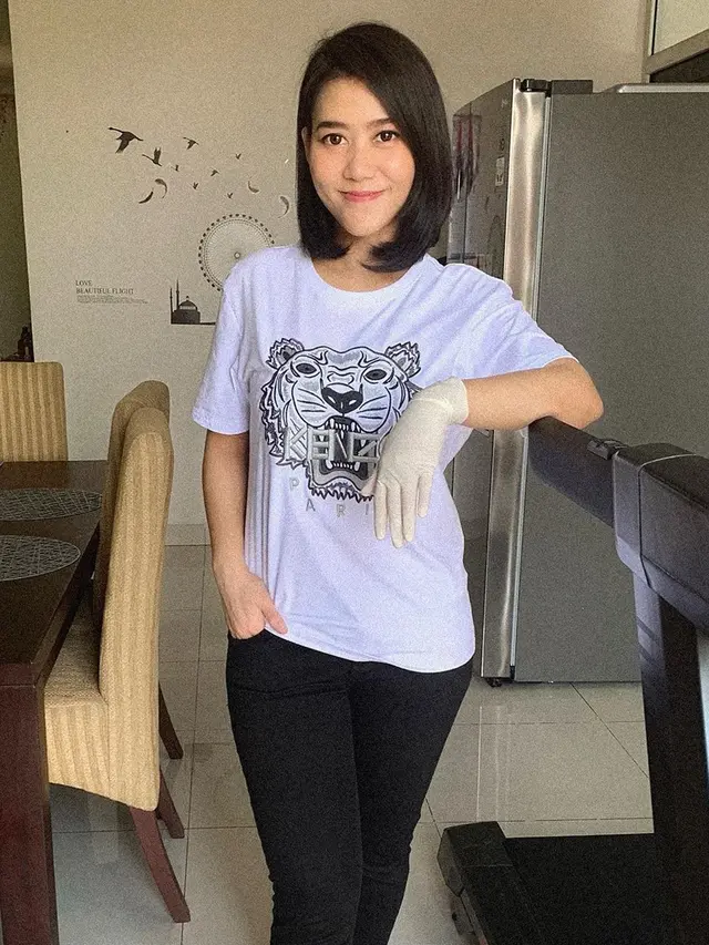 6 Gaya Kasual Ajudan Iriana Jokowi, Curi Perhatian Netizen - Hot ...