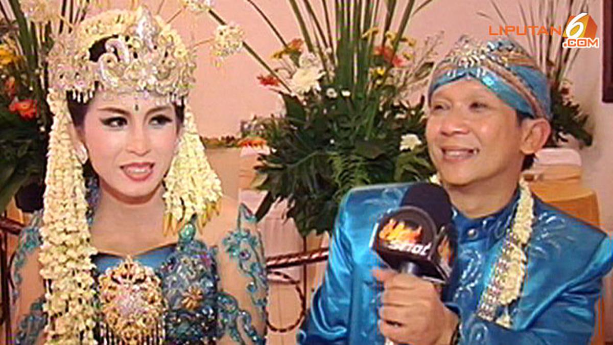 [VIDEO] 48 Tahun Melajang, Ginanjar 'Empat Sekawan' Menikah - ShowBiz ...