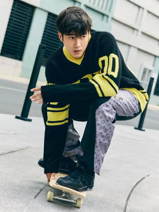 Bintang Pee Mak Mario Maurer Kini Berusia 33 Tahun, Ini 5 Potret ...