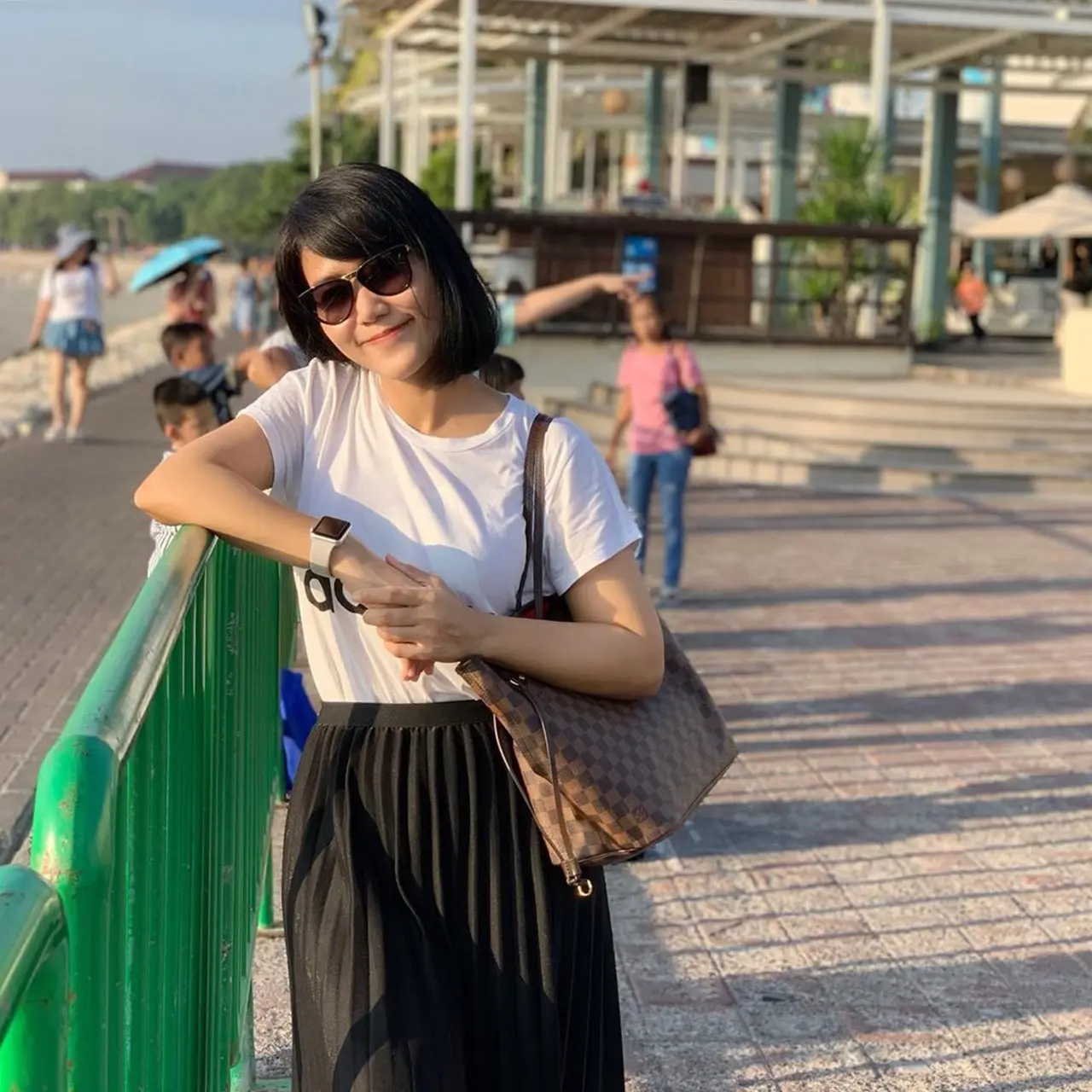 Tampilan Ajudan Cantik Iriana Jokowi Saat Tak Berseragam Tentara ...