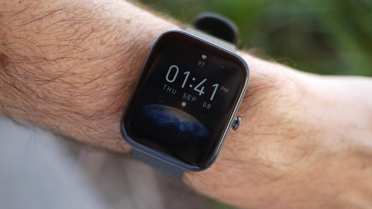 10 Smartwatch Murah Terbaik dengan GPS dan Support Strava di 2025!