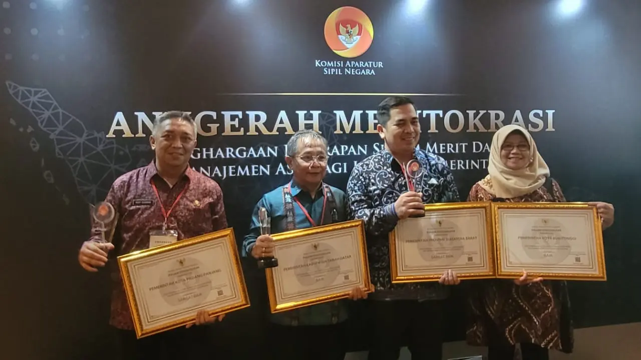 Selamat! Padang Panjang Raih Penghargaan Meritokrasi Kategori Sangat Baik - News Liputan6.com